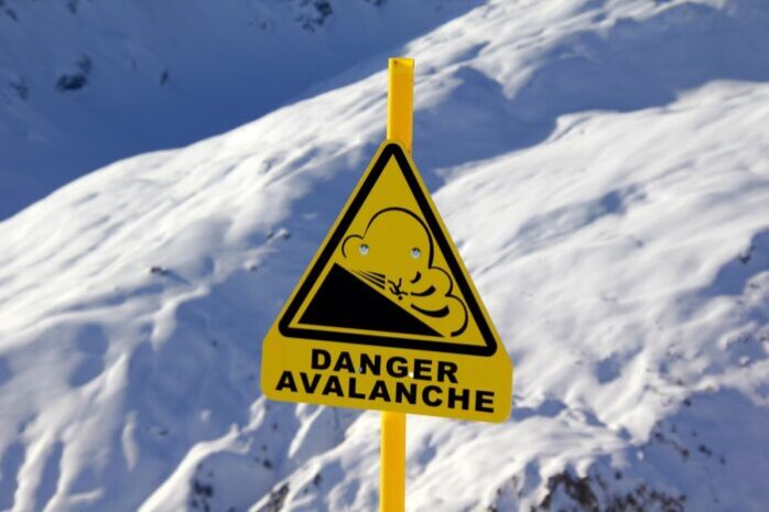 Avalanche Dangers - Snowboarding Safety Tips - ABC of Snowboarding