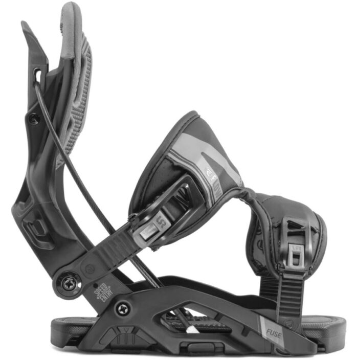 Flow Bindings vs Strap Bindings for Snowboards 2023 - Ultimate Guide